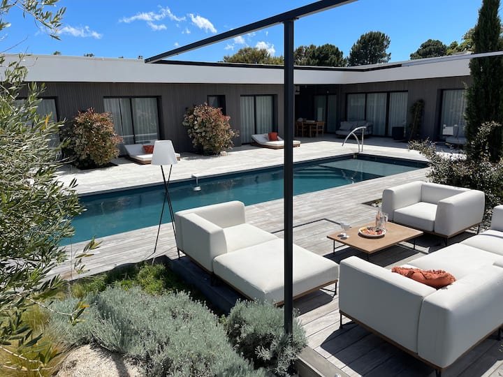 Belle Villa Bord De Mer Cala Rossa, Piscine - Lecci