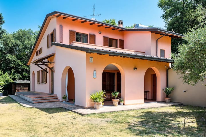 Villa Del Riccio, Vista Lago. - Italy