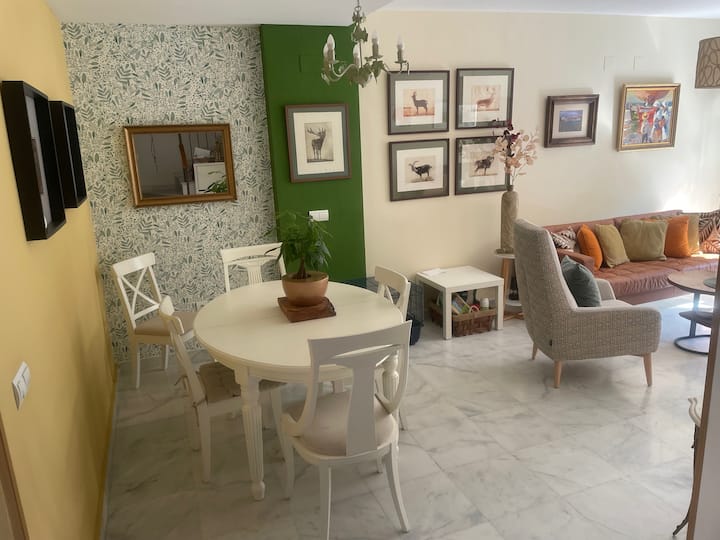 Chalet Con Piscina En Huelva - Huelva