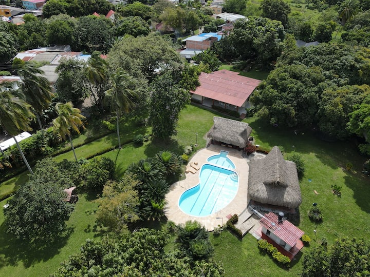 Piscina, Hamacas, Juegos, Naturaleza Y Relajación - Mariquita