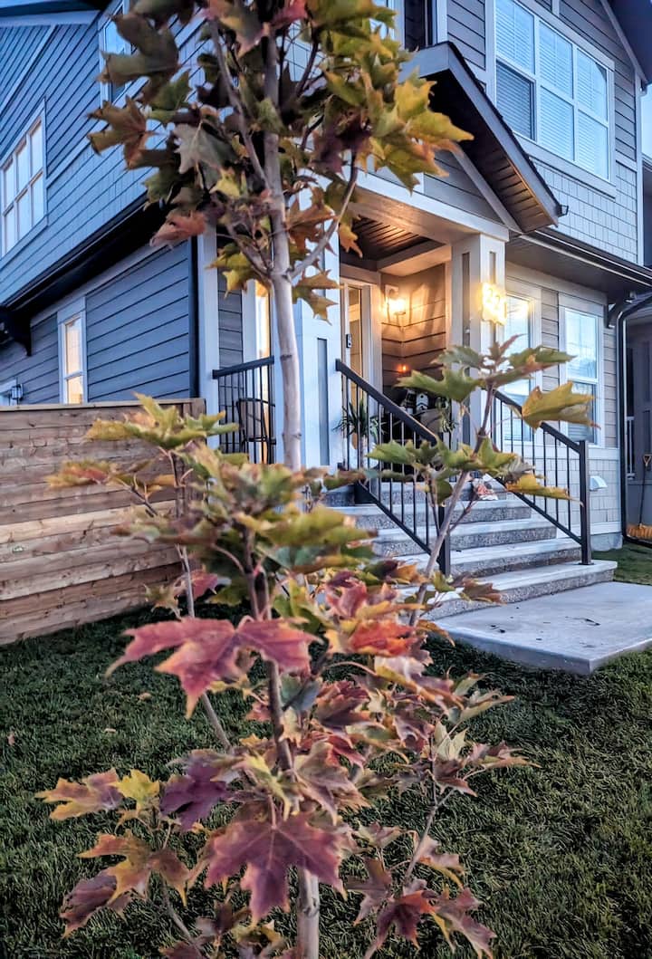 Gorgeous 2 Bedroom-suite Oasis! 1.5h To Banff~ - Calgary