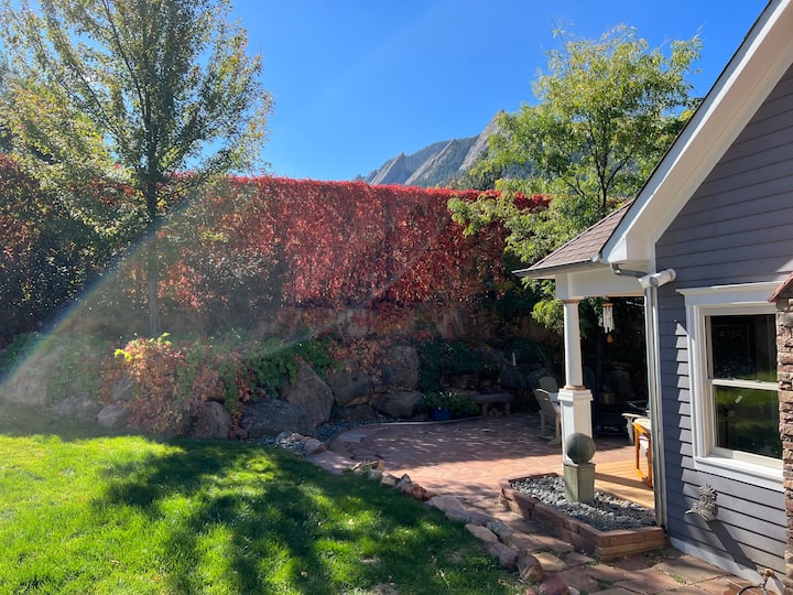 Best Location, Steps To Hiking & Close To Downtown - Boulder, CO