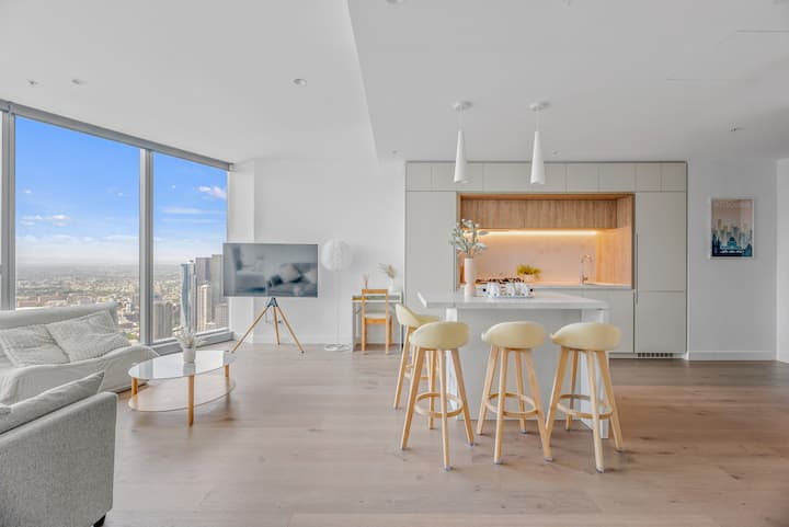 Breathtaking View | Top Floor L70 Cbd Luxury Apt - Melbourne