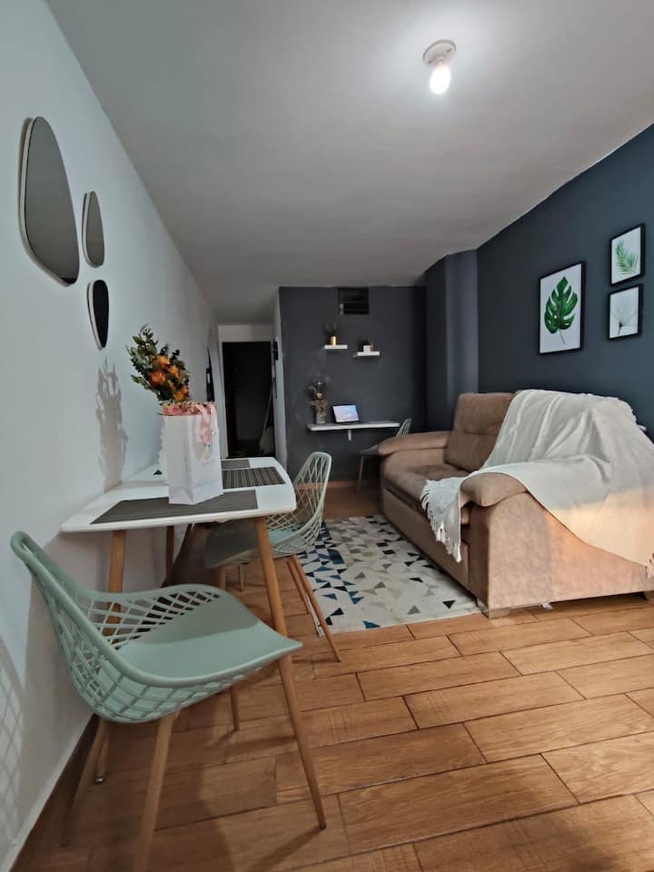 Apto/laureles/nogal • Cerca Av. 33 Y Poblado/wifi - Medellín