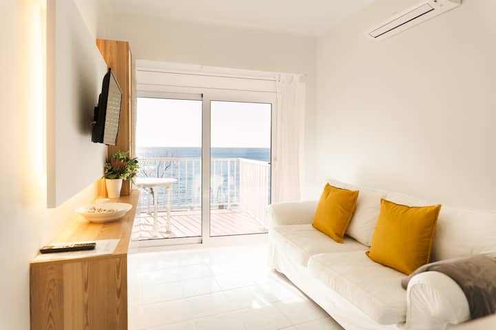 Primera Linea Sant Antoni - Palamós