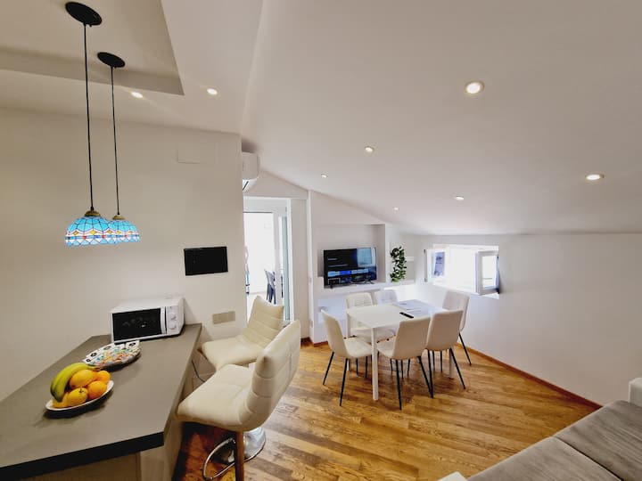 Homeholidaysanremo - Luxe - Sanremo
