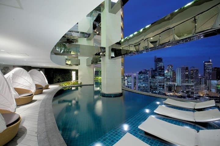 Promo! New Gramercy Corner Two Br Upper Zone - Makati