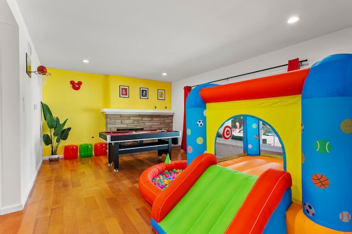 Pool House Near Disney | Pool/ping Pong & Bouncer - Anaheim