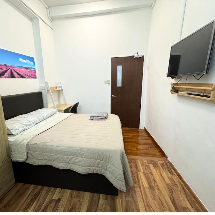 Spacious Apartment At City Center - Singapore