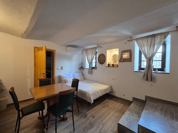 Family Studio In Slovenian House Vida - Bled