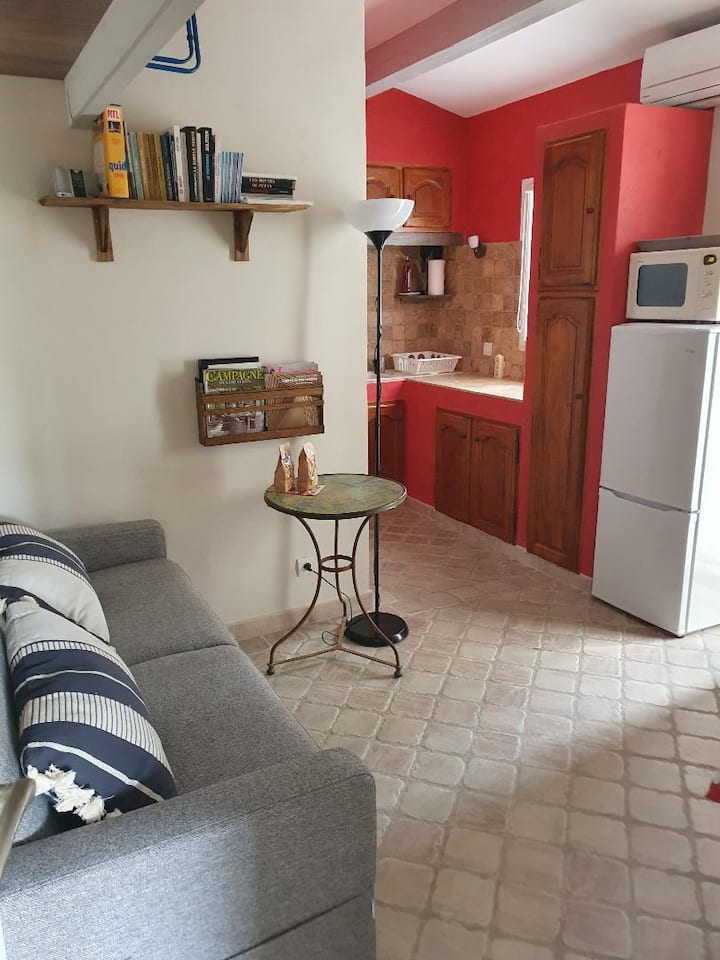 Gîte Cosy Au Pied Du Lubéron - Luberon