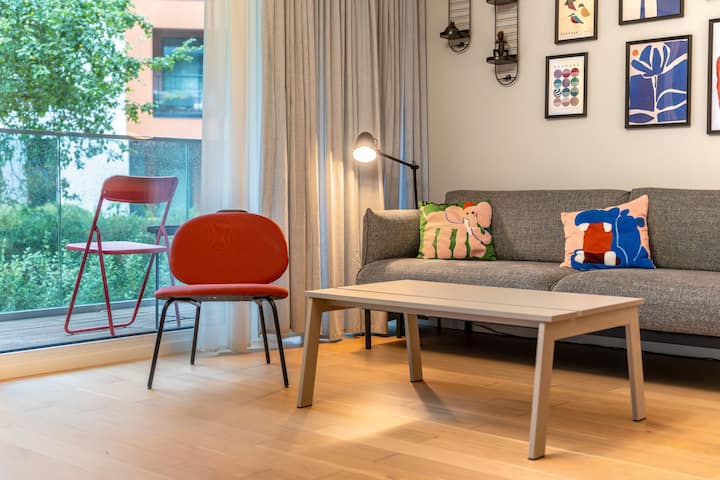 3 Bd Apt In Kalamaja With Free Parking And Balcony - Tallinn