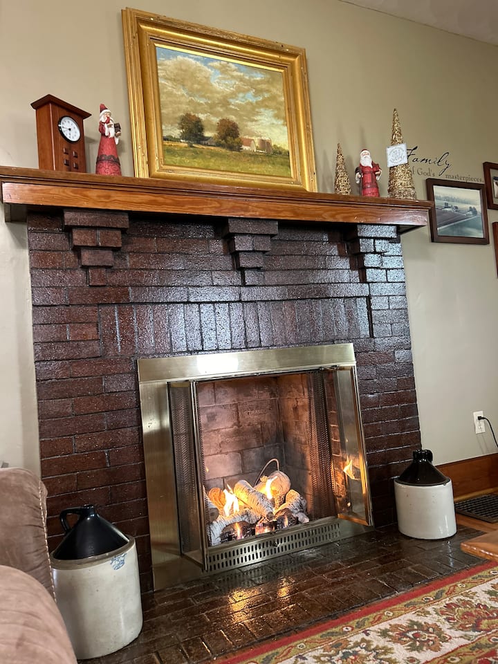 Needham Farmhouse - Greenwood, IN