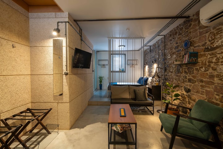 Ayvalık / Macoron Loft - Taş Consept - Ayvalık