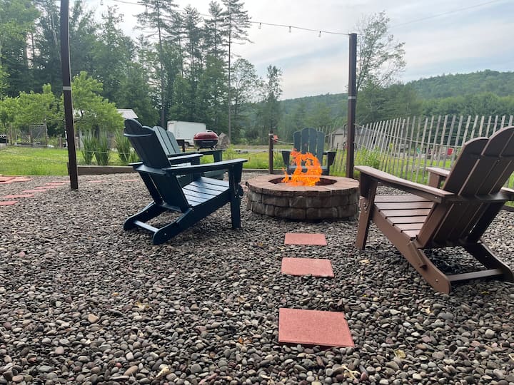 The Chalet - Rustic Retreat - Narrowsburg, NY