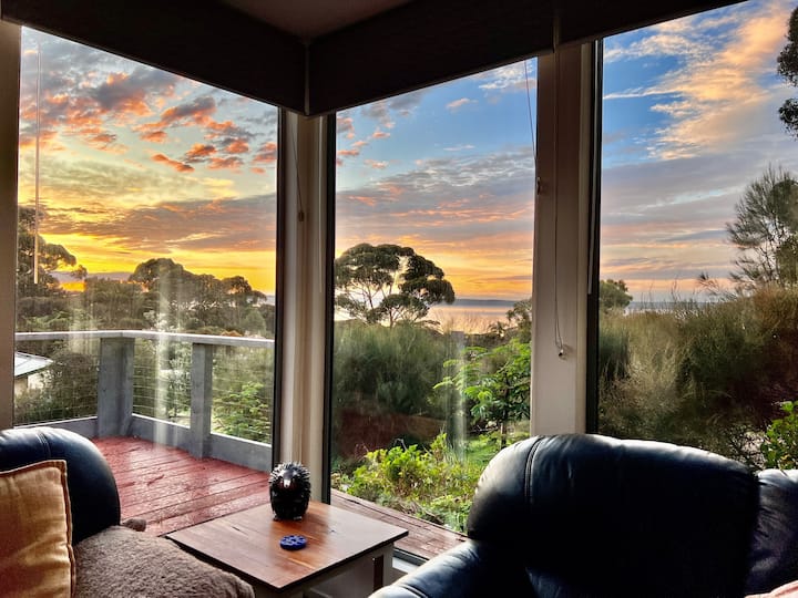 Sunrise On Falie, Sea View, Horizon Apartment No1 - Kangaroo Island