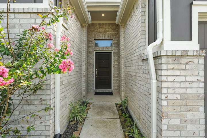Bright 4br Rosenberg Home | Work-friendly E#41715 - Richmond, TX