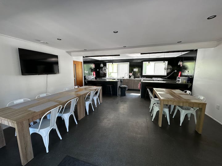 Glamping In Tropical Queensland - Mackay