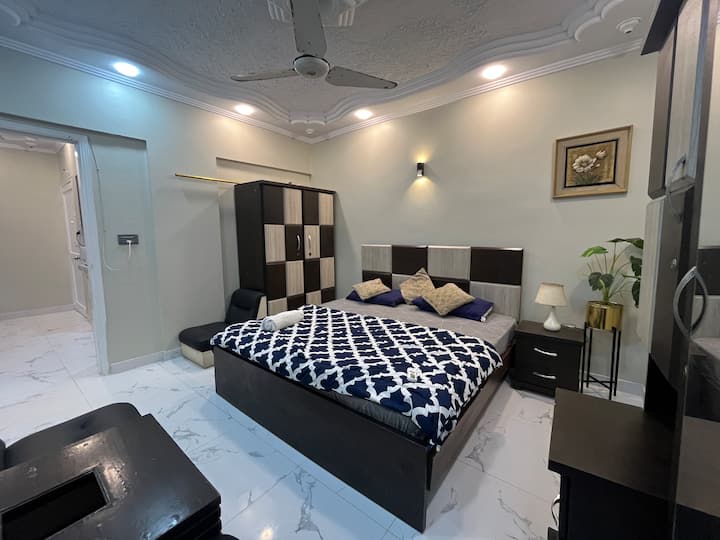 2 Bed Fully Furnished Dha Flat - Karachi