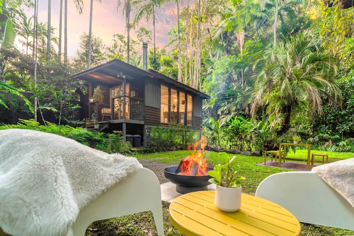 Modern Eco Cabin Surrounded In Rainforest - Mullumbimby