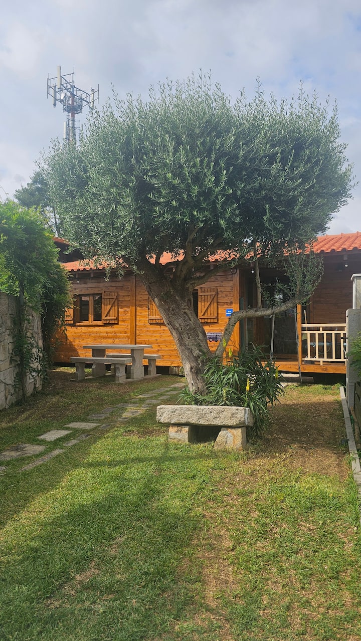 Fernandes Guest House Blue Bungalow - Ponte de Lima