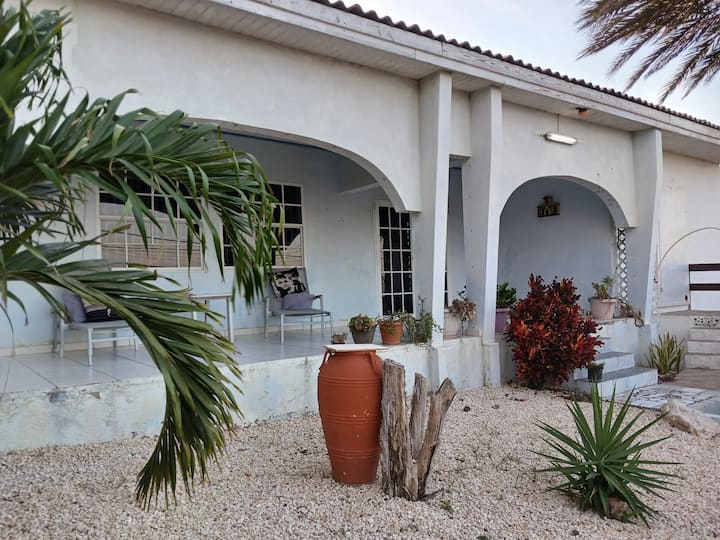 Escape To Our Cozy Vacation Home In Curaçao - Curaçao