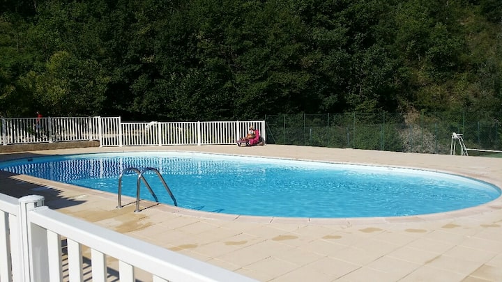 Joli T2   Climatisé 70  Du Vallon Des Sources - Digne-les-Bains