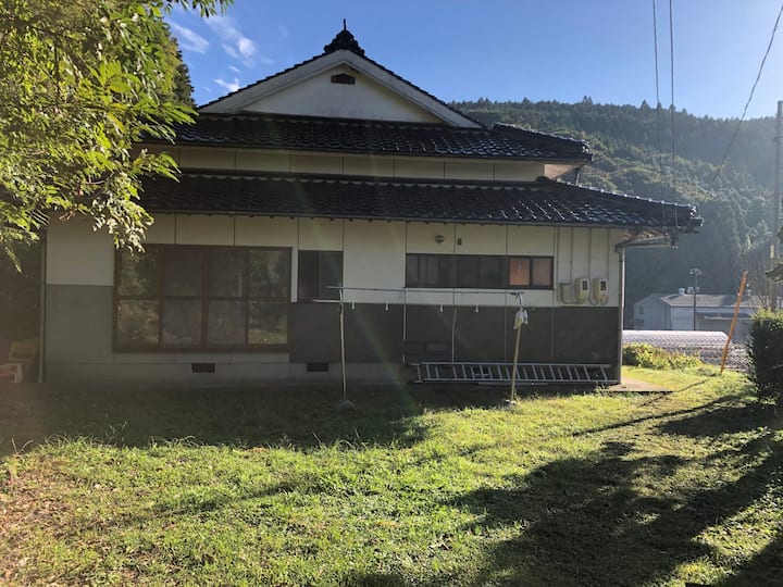 Min. Of 2 Nights In Traditional Mountain House - 萩市