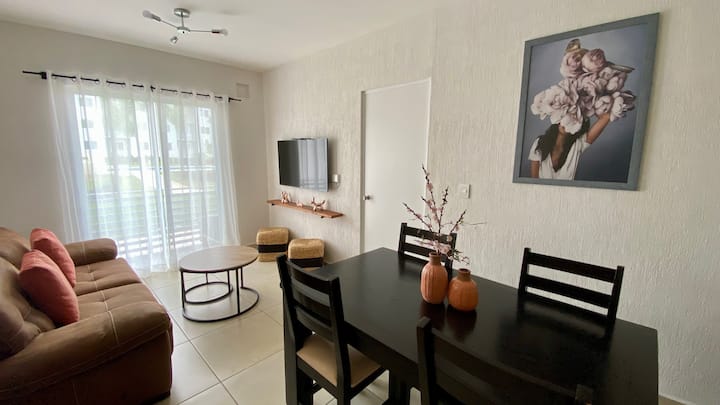 Departamento Nuevo, 3 Recamaras, Con Alberca - Cancún