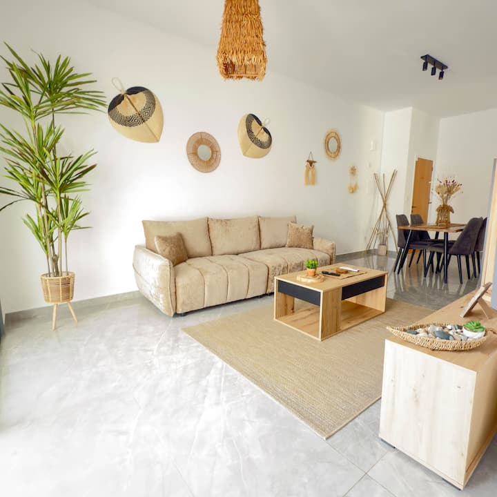 Coastal Getaway - Larnaca