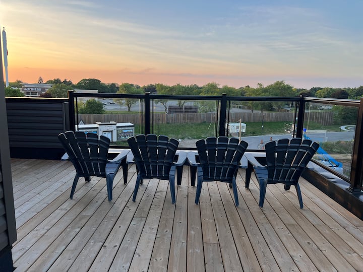 Luxury Home 2 Br With Rooftop 5 Mins From Falls - Niagara Falls