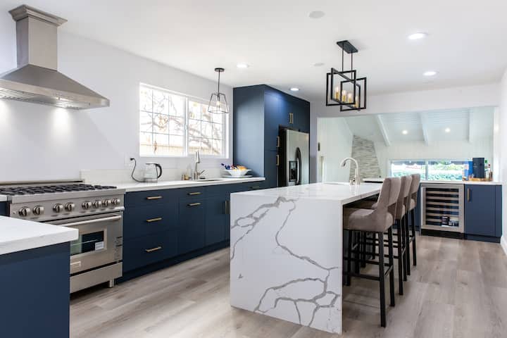 Stunning 5* Beverly Hills Remodeled +Pool. Safe! - Bel Air - Los Angeles
