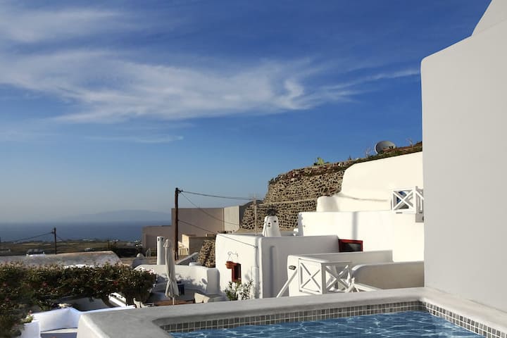 Santorini Finikia Oia Traditional House - Oia