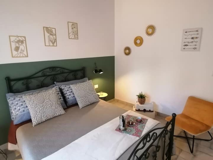 Il Vicoletto Sul Castello - Naples