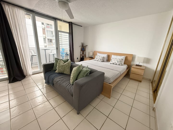 Relax And Enjoy: Pool, Self Check-in, And Parking - San Juan, Puerto Rico