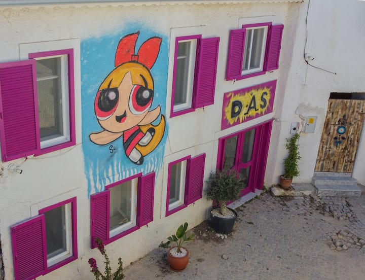 Alaçatı'nın Tam Kalbinde Eski Rum Evinde Sessiz - Çeşme