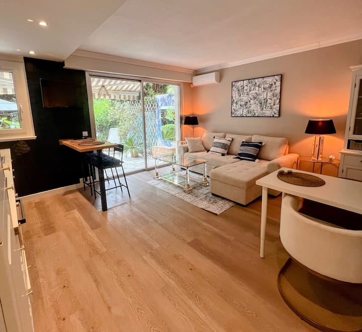 Superbe Appartement Avec Jardin Et Parking Privé - Saint-Tropez