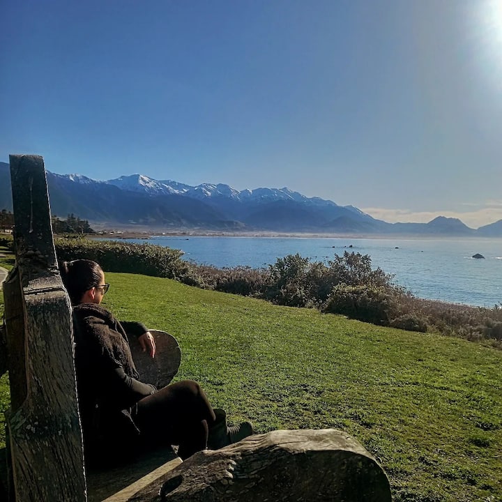 Ultimate Location! Cozy Beach Bach By The Ocean - Kaikōura