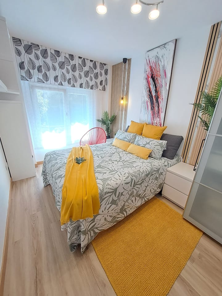 Habitación Centro Gijón Con Baño Privado. - Asturias