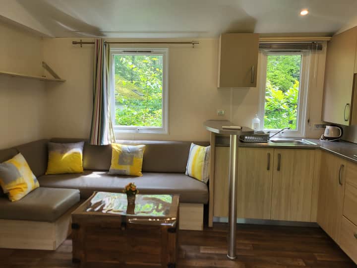 Mobil-home Avec Clim' Et Piscine, 6 Couchages - Île-de-France