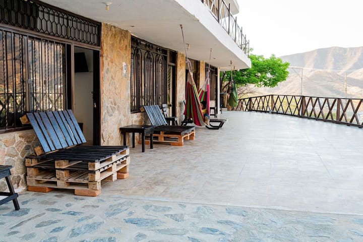 Playa Alta - Taganga