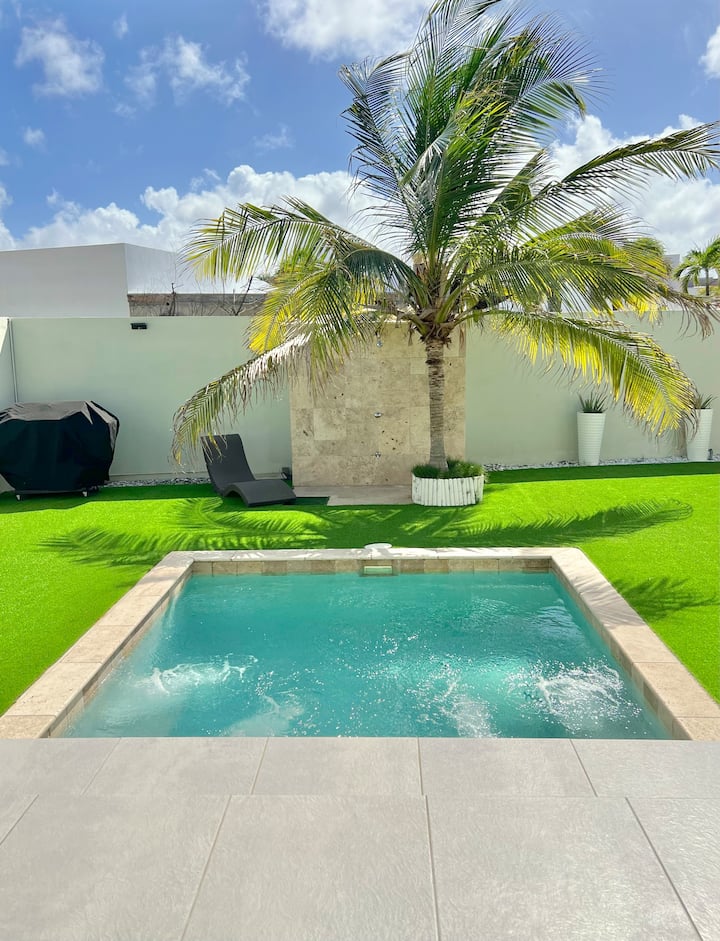 Charming Home Sleeps 6 W/private Plunge Pool - Aruba