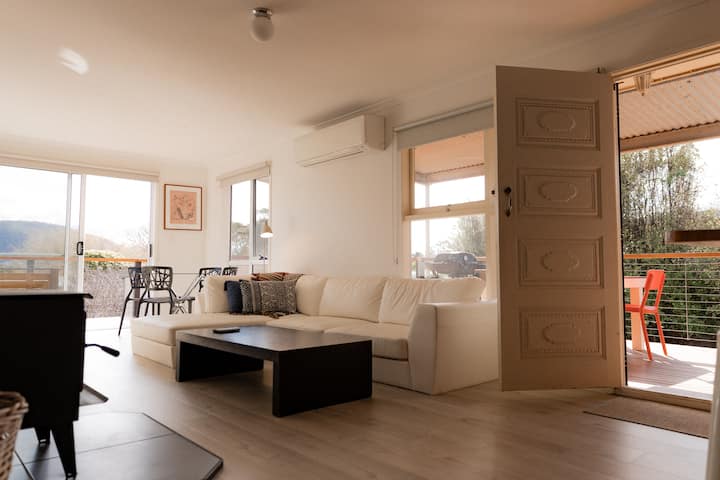 Cedar House ~ Family Fun! - Bicheno