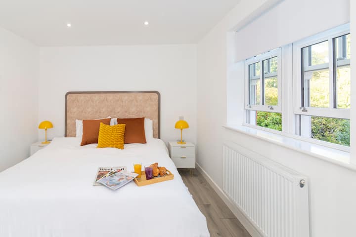 New-build The Lincoln Aprt Walk To Jr, Brooks Uni - Oxford