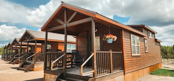 Spruce Cabin @ Blue Buffalo Resort - Harriman State Park, Island Park