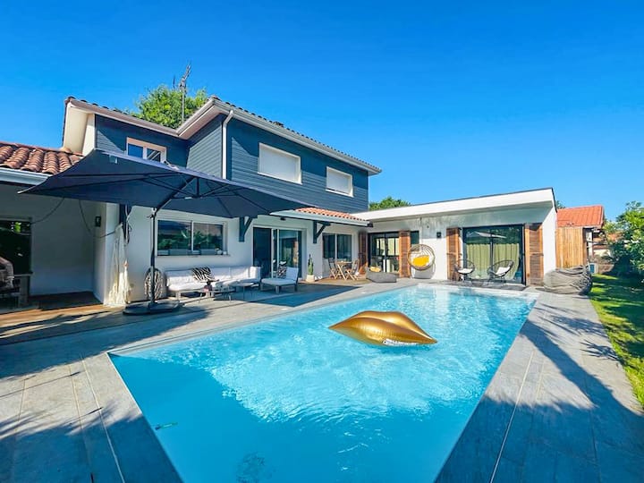 Seignosse: Magnifique Villa Avec Piscine Chauffée. - Hossegor