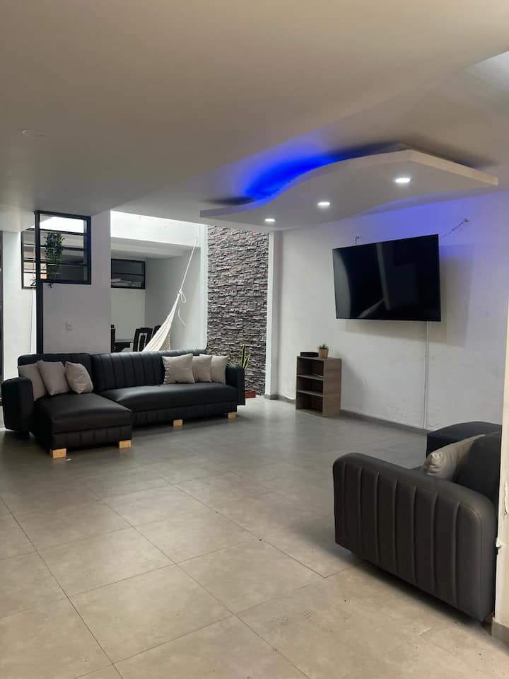 Gran Casa Vacacional Acacias, Para 16 Personas - Acacias