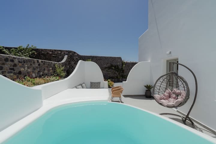Elite Two Bedroom Villa With Plunge Pool - Santorini