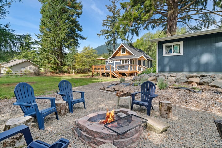 Fully Remodeled Manzanita Cabin!easy Walk To Beach - Manzanita, OR