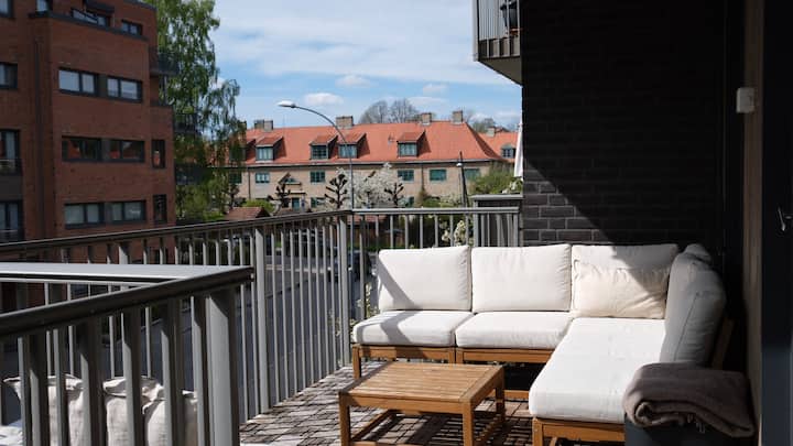 Sentral Leilighet Med Solbalkong - Oslo